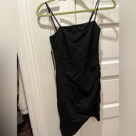 sunset and spring | Dresses | Nwt So Cute Flattering Lbd | Poshmark